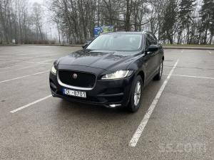 Melns Jaguar F-Pace 2017 Rīga, ar dzinēja tilpumu 2.00 L un nobraukumu 250 tūkst. km par 16500 €, foto 2 vietnē AUTOMOTO.COM.LV