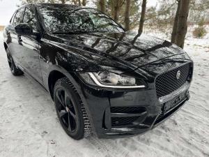 Melns Jaguar F-Pace 2017 Alīta, ar dzinēja tilpumu 2.00 L un nobraukumu 137 tūkst. km par 11999 €, foto 3 vietnē AUTOMOTO.COM.LV