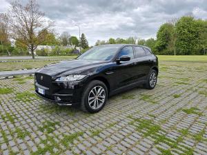 Black Jaguar F-Pace 2017 in Kaunas, with an engine capacity of 2.00 L and mileage of 170 thousand km for 13500 €, photo 4 on AUTOMOTO.COM.LV