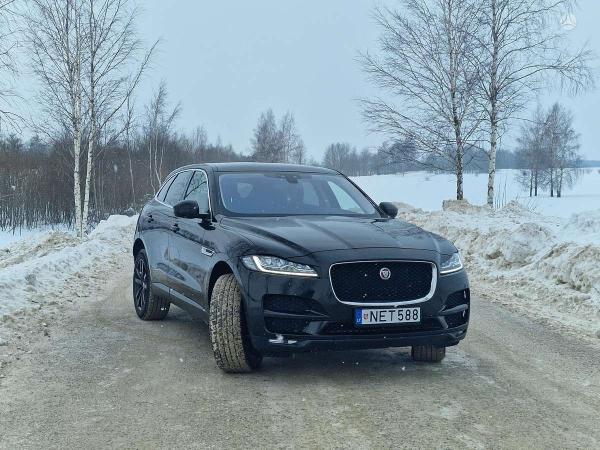 Melns Jaguar F-Pace 2017 Plungė, ar dzinēja tilpumu 2.00 L un nobraukumu 175 tūkst. km par 16500 €, foto 2 vietnē AUTOMOTO.COM.LV
