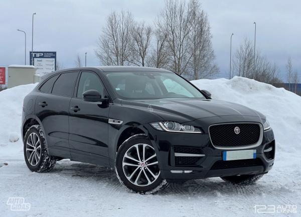 Black Jaguar F-Pace 2017 in Taurage, with an engine capacity of 2.00 L and mileage of 145 thousand km for 12400 €, photo 6 on AUTOMOTO.COM.LV