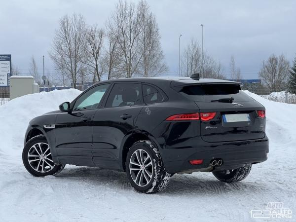 Black Jaguar F-Pace 2017 in Taurage, with an engine capacity of 2.00 L and mileage of 145 thousand km for 12400 €, photo 8 on AUTOMOTO.COM.LV