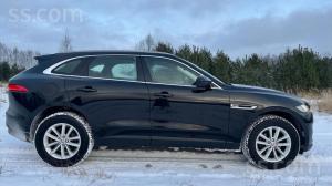 Melns Jaguar F-Pace 2017 Rīga, ar dzinēja tilpumu 2.00 L un nobraukumu 255 tūkst. km par 14400 €, foto 17 vietnē AUTOMOTO.COM.LV