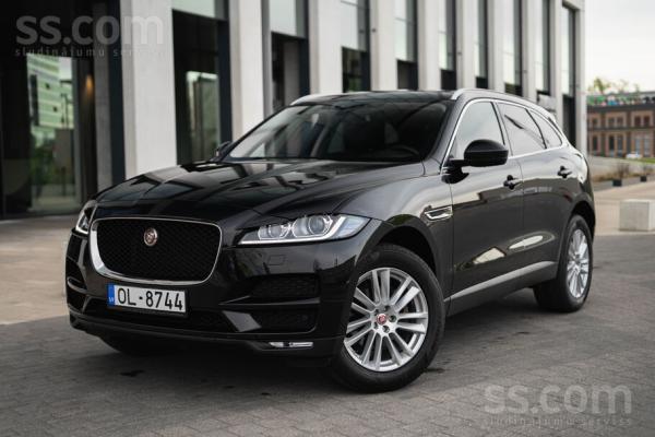 Black Jaguar F-Pace 2017 in Riga, with an engine capacity of 2.00 L and mileage of 214 thousand km for 13990 €, photo 1 on AUTOMOTO.COM.LV