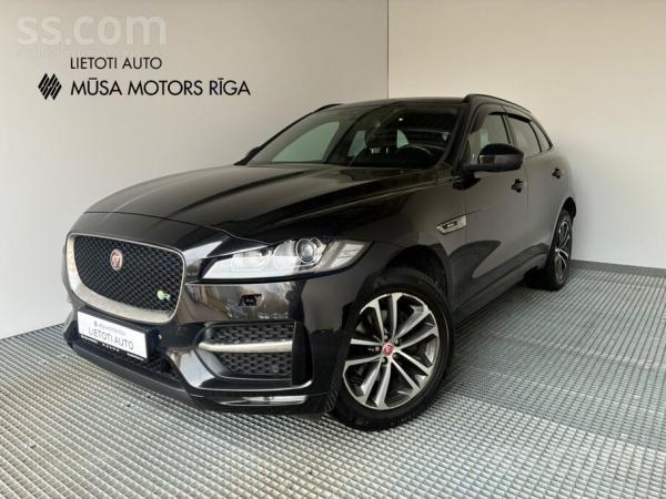 Melns Jaguar F-Pace 2017 Rīga, ar dzinēja tilpumu 2.00 L un nobraukumu 192 tūkst. km par 10550 €, foto 1 vietnē AUTOMOTO.COM.LV