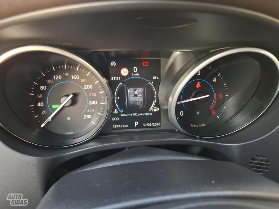 Black Jaguar F-Pace 2017 in Kretinga, with an engine capacity of 2.00 L and mileage of 175 thousand km for 12200 €, photo 16 on AUTOMOTO.COM.LV