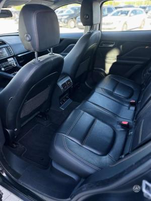 Melns Jaguar F-Pace 2017 Tauragė, ar dzinēja tilpumu 2.00 L un nobraukumu 146 tūkst. km par 9800 €, foto 11 vietnē AUTOMOTO.COM.LV