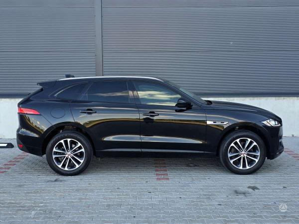 Melns Jaguar F-Pace 2017 Šauļi, ar dzinēja tilpumu 2.99 L un nobraukumu 117 tūkst. km par 15900 €, foto 10 vietnē AUTOMOTO.COM.LV