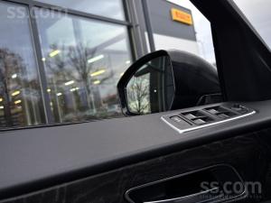 Black Jaguar F-Pace 2017 in Riga, with an engine capacity of 2.00 L and mileage of 149 thousand km for 15300 €, photo 15 on AUTOMOTO.COM.LV