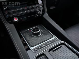 Black Jaguar F-Pace 2017 in Riga, with an engine capacity of 2.00 L and mileage of 149 thousand km for 15300 €, photo 28 on AUTOMOTO.COM.LV