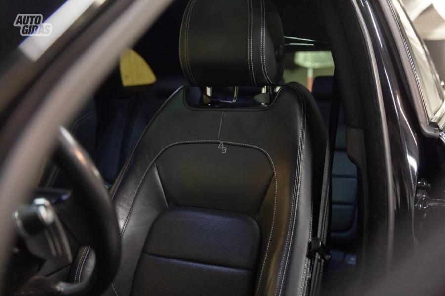 Melns Jaguar F-Pace 2017 Viļņa, ar dzinēja tilpumu 2.00 L un nobraukumu 172 tūkst. km par 15900 €, foto 12 vietnē AUTOMOTO.COM.LV