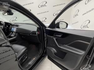 Black Jaguar F-Pace 2018 in Avizieniai, with an engine capacity of 2.00 L and mileage of 173 thousand km for 19900 €, photo 8 on AUTOMOTO.COM.LV