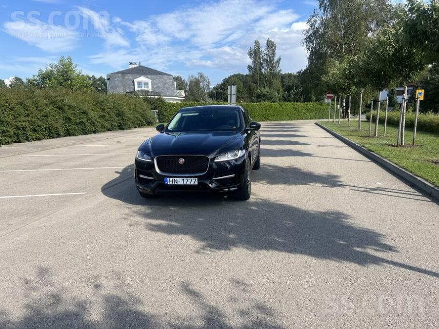 Melns Jaguar F-Pace 2018 Rīga, ar dzinēja tilpumu 2.00 L un nobraukumu 117 tūkst. km par 20000 €, foto 10 vietnē AUTOMOTO.COM.LV