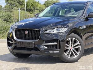 Melns Jaguar F-Pace 2018 Tauragė, ar dzinēja tilpumu 2.00 L un nobraukumu 162 tūkst. km par 12300 €, foto 3 vietnē AUTOMOTO.COM.LV