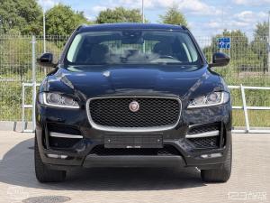 Melns Jaguar F-Pace 2018 Tauragė, ar dzinēja tilpumu 2.00 L un nobraukumu 162 tūkst. km par 12300 €, foto 6 vietnē AUTOMOTO.COM.LV