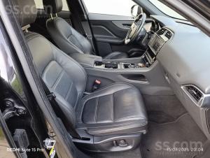 Black Jaguar F-Pace 2018 in Riga, with an engine capacity of 2.00 L and mileage of 160 thousand km for 12990 €, photo 20 on AUTOMOTO.COM.LV