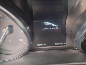 Black Jaguar F-Pace 2018 in Kaunas, with an engine capacity of 2.00 L and mileage of 189 thousand km for 12350 €, photo 19 on AUTOMOTO.COM.LV