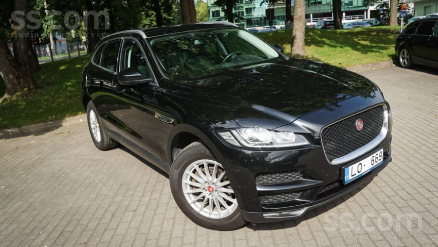 Melns Jaguar F-Pace 2018 Rīga, ar dzinēja tilpumu 2.00 L un nobraukumu 148 tūkst. km par 13950 €, foto 5 vietnē AUTOMOTO.COM.LV