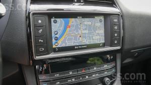 Melns Jaguar F-Pace 2018 Rīga, ar dzinēja tilpumu 2.00 L un nobraukumu 148 tūkst. km par 13950 €, foto 17 vietnē AUTOMOTO.COM.LV