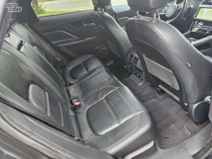 Black Jaguar F-Pace 2018 in Siauliai, with an engine capacity of 2.00 L and mileage of 224 thousand km for 13450 €, photo 15 on AUTOMOTO.COM.LV