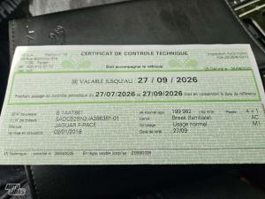 Black Jaguar F-Pace 2018 in Siauliai, with an engine capacity of 2.00 L and mileage of 224 thousand km for 13450 €, photo 26 on AUTOMOTO.COM.LV