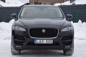 Black Jaguar F-Pace 2019 in Vilnius, with an engine capacity of 2.00 L and mileage of 114 thousand km for 16200 €, photo 2 on AUTOMOTO.COM.LV