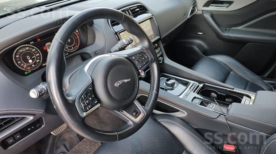 Black Jaguar F-Pace 2019 in Riga, with an engine capacity of 3.00 L and mileage of 85 thousand km for 28300 €, photo 6 on AUTOMOTO.COM.LV