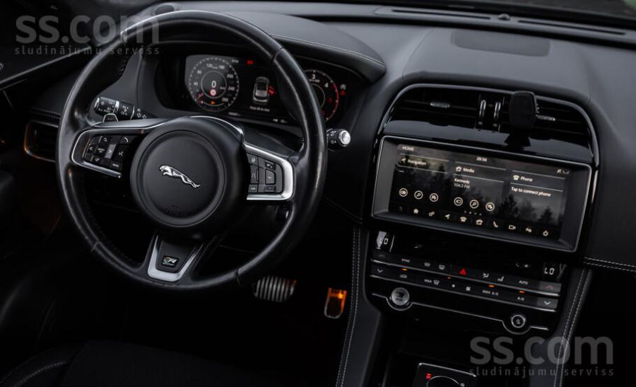 Melns Jaguar F-Pace 2019 Jelgava, ar dzinēja tilpumu 2.00 L un nobraukumu 0 tūkst. km par 12500 €, foto 11 vietnē AUTOMOTO.COM.LV