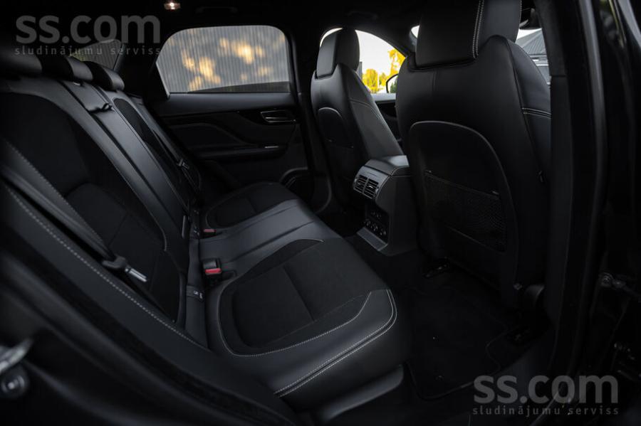 Melns Jaguar F-Pace 2019 Jelgava, ar dzinēja tilpumu 2.00 L un nobraukumu 0 tūkst. km par 12500 €, foto 12 vietnē AUTOMOTO.COM.LV