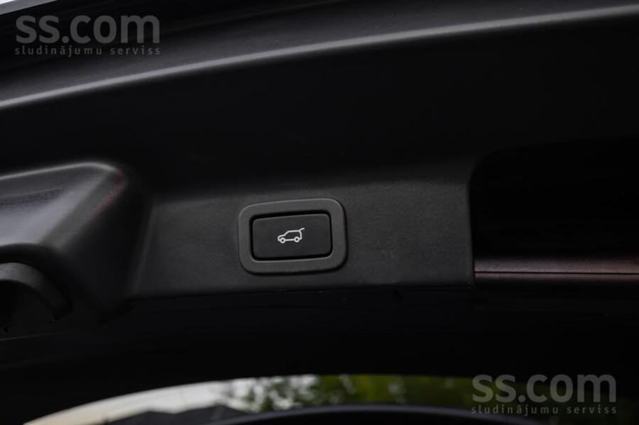 Melns Jaguar F-Pace 2019 Jelgava, ar dzinēja tilpumu 2.00 L un nobraukumu 0 tūkst. km par 12500 €, foto 14 vietnē AUTOMOTO.COM.LV