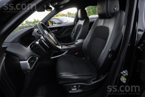 Melns Jaguar F-Pace 2019 Jelgava, ar dzinēja tilpumu 2.00 L un nobraukumu 0 tūkst. km par 12500 €, foto 15 vietnē AUTOMOTO.COM.LV