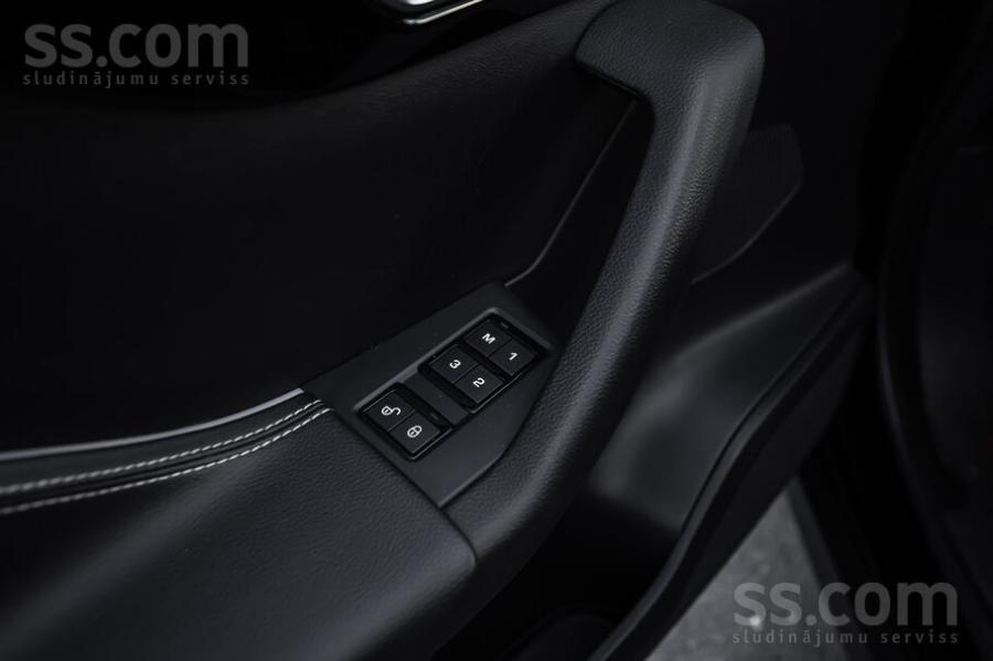 Melns Jaguar F-Pace 2019 Jelgava, ar dzinēja tilpumu 2.00 L un nobraukumu 0 tūkst. km par 12500 €, foto 16 vietnē AUTOMOTO.COM.LV
