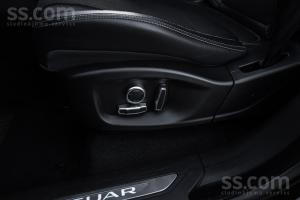 Melns Jaguar F-Pace 2019 Jelgava, ar dzinēja tilpumu 2.00 L un nobraukumu 0 tūkst. km par 12500 €, foto 17 vietnē AUTOMOTO.COM.LV