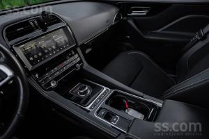 Melns Jaguar F-Pace 2019 Jelgava, ar dzinēja tilpumu 2.00 L un nobraukumu 0 tūkst. km par 12500 €, foto 19 vietnē AUTOMOTO.COM.LV