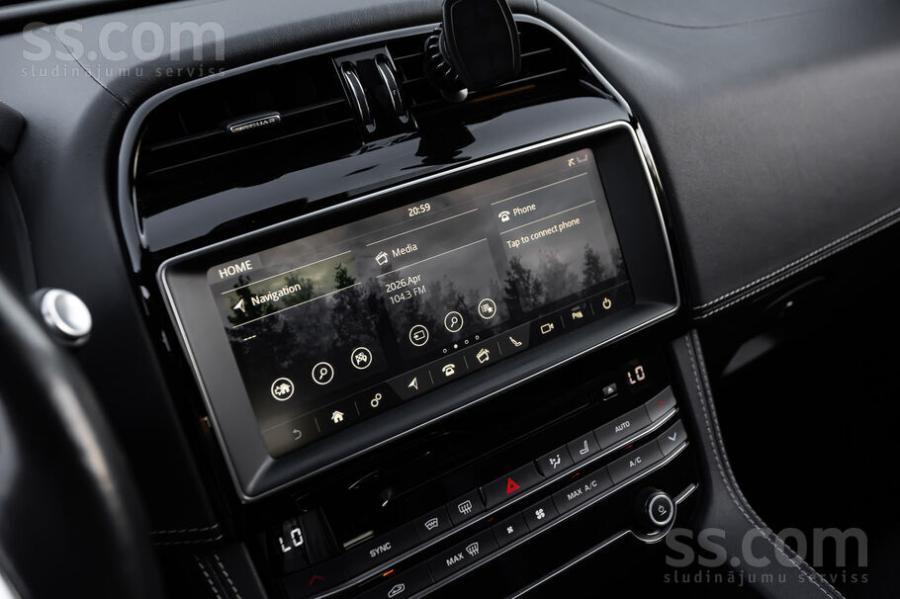 Melns Jaguar F-Pace 2019 Jelgava, ar dzinēja tilpumu 2.00 L un nobraukumu 0 tūkst. km par 12500 €, foto 22 vietnē AUTOMOTO.COM.LV