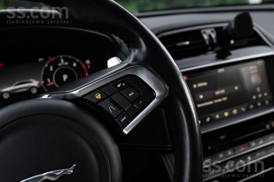 Melns Jaguar F-Pace 2019 Jelgava, ar dzinēja tilpumu 2.00 L un nobraukumu 0 tūkst. km par 12500 €, foto 28 vietnē AUTOMOTO.COM.LV