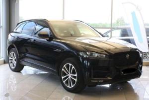 Melns Jaguar F-Pace 2019 Viļņa, ar dzinēja tilpumu 2.00 L un nobraukumu 230 tūkst. km par 17499 €, foto 6 vietnē AUTOMOTO.COM.LV