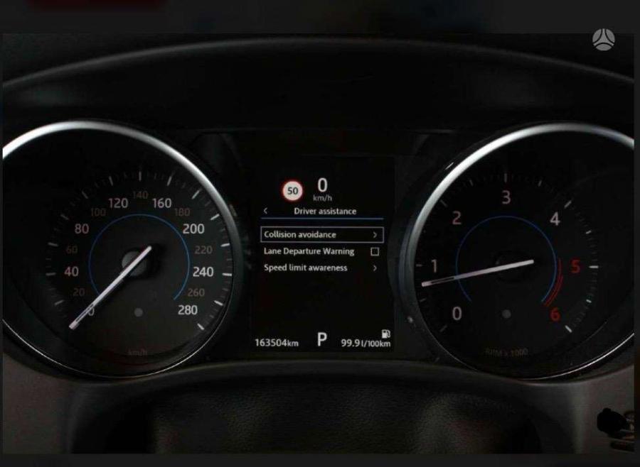 Melns Jaguar F-Pace 2019 Viļņa, ar dzinēja tilpumu 2.00 L un nobraukumu 230 tūkst. km par 17499 €, foto 14 vietnē AUTOMOTO.COM.LV