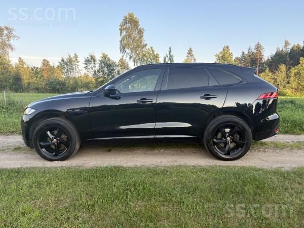 Melns Jaguar F-Pace 2019 Rīga, ar dzinēja tilpumu 2.00 L un nobraukumu 135 tūkst. km par 19900 €, foto 3 vietnē AUTOMOTO.COM.LV