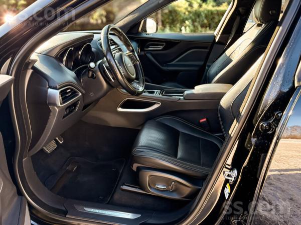 Melns Jaguar F-Pace 2019 Rīga, ar dzinēja tilpumu 2.00 L un nobraukumu 135 tūkst. km par 19900 €, foto 7 vietnē AUTOMOTO.COM.LV