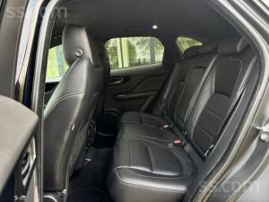 Melns Jaguar F-Pace 2019 Rīga, ar dzinēja tilpumu 2.00 L un nobraukumu 136 tūkst. km par 18900 €, foto 9 vietnē AUTOMOTO.COM.LV