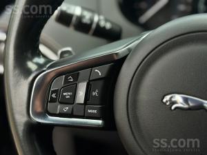 Melns Jaguar F-Pace 2019 Rīga, ar dzinēja tilpumu 2.00 L un nobraukumu 136 tūkst. km par 18900 €, foto 10 vietnē AUTOMOTO.COM.LV