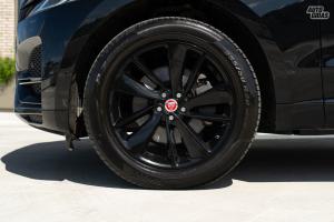 Melns Jaguar F-Pace 2021 Viļņa, ar dzinēja tilpumu 2.00 L un nobraukumu 65 tūkst. km par 29950 €, foto 14 vietnē AUTOMOTO.COM.LV