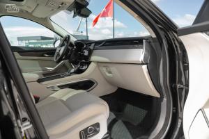 Melns Jaguar F-Pace 2021 Viļņa, ar dzinēja tilpumu 2.00 L un nobraukumu 65 tūkst. km par 29950 €, foto 17 vietnē AUTOMOTO.COM.LV