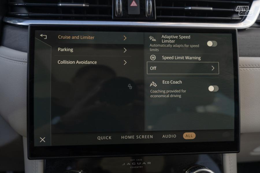 Melns Jaguar F-Pace 2021 Viļņa, ar dzinēja tilpumu 2.00 L un nobraukumu 65 tūkst. km par 29950 €, foto 32 vietnē AUTOMOTO.COM.LV