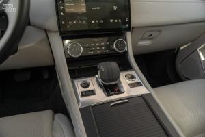 Melns Jaguar F-Pace 2021 Viļņa, ar dzinēja tilpumu 2.00 L un nobraukumu 65 tūkst. km par 29950 €, foto 38 vietnē AUTOMOTO.COM.LV