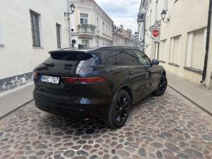 Melns Jaguar F-Pace 2022 Viļņa, ar dzinēja tilpumu 2.00 L un nobraukumu 74 tūkst. km par 41500 €, foto 4 vietnē AUTOMOTO.COM.LV