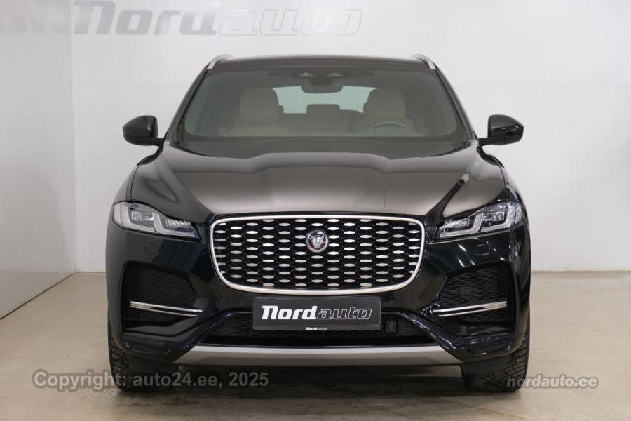 Melns Jaguar F-Pace 2023 Tallina, ar dzinēja tilpumu 3.00 L un nobraukumu 50 tūkst. km par 57900 €, foto 3 vietnē AUTOMOTO.COM.LV