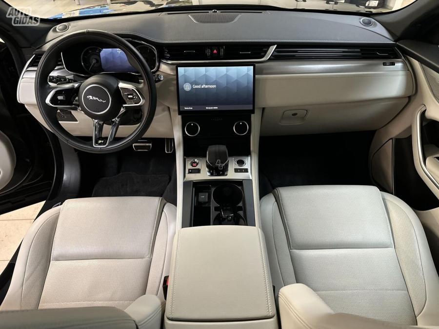 Melns Jaguar F-Pace 2024 Viļņa, ar dzinēja tilpumu 3.00 L un nobraukumu 21 tūkst. km par 52000 €, foto 13 vietnē AUTOMOTO.COM.LV