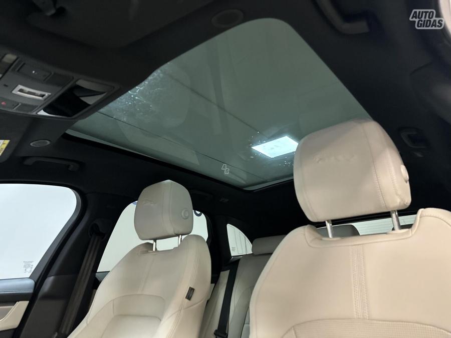 Melns Jaguar F-Pace 2024 Viļņa, ar dzinēja tilpumu 3.00 L un nobraukumu 21 tūkst. km par 52000 €, foto 14 vietnē AUTOMOTO.COM.LV